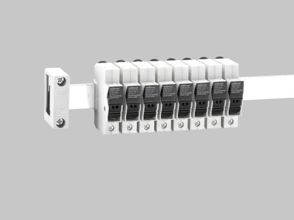 Woehner USA Launches Busbar-Mounted Fuse Holder | Solar Builder